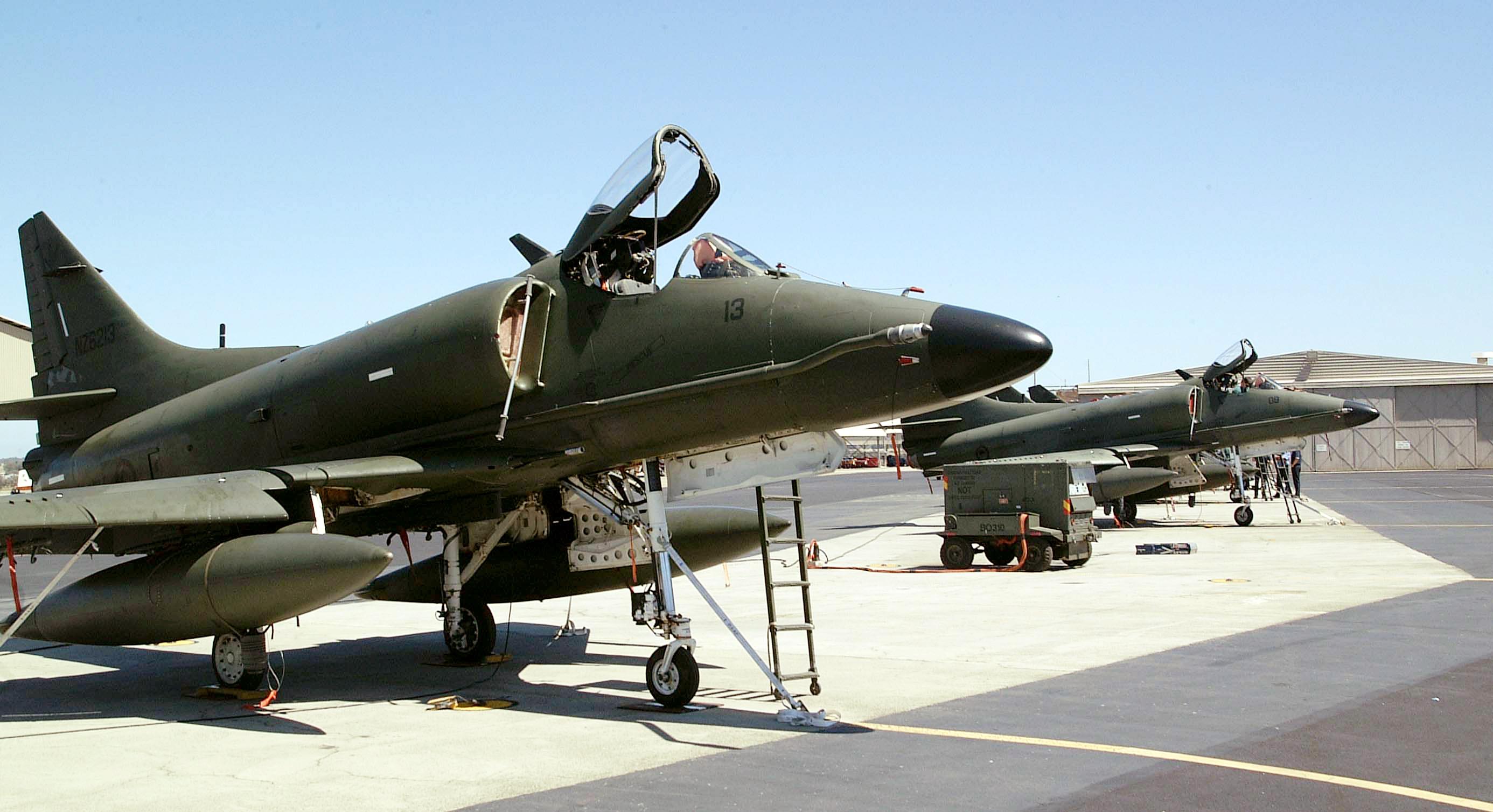 RNZAF 75 SQN Photos Page Two | The Skyhawk Association