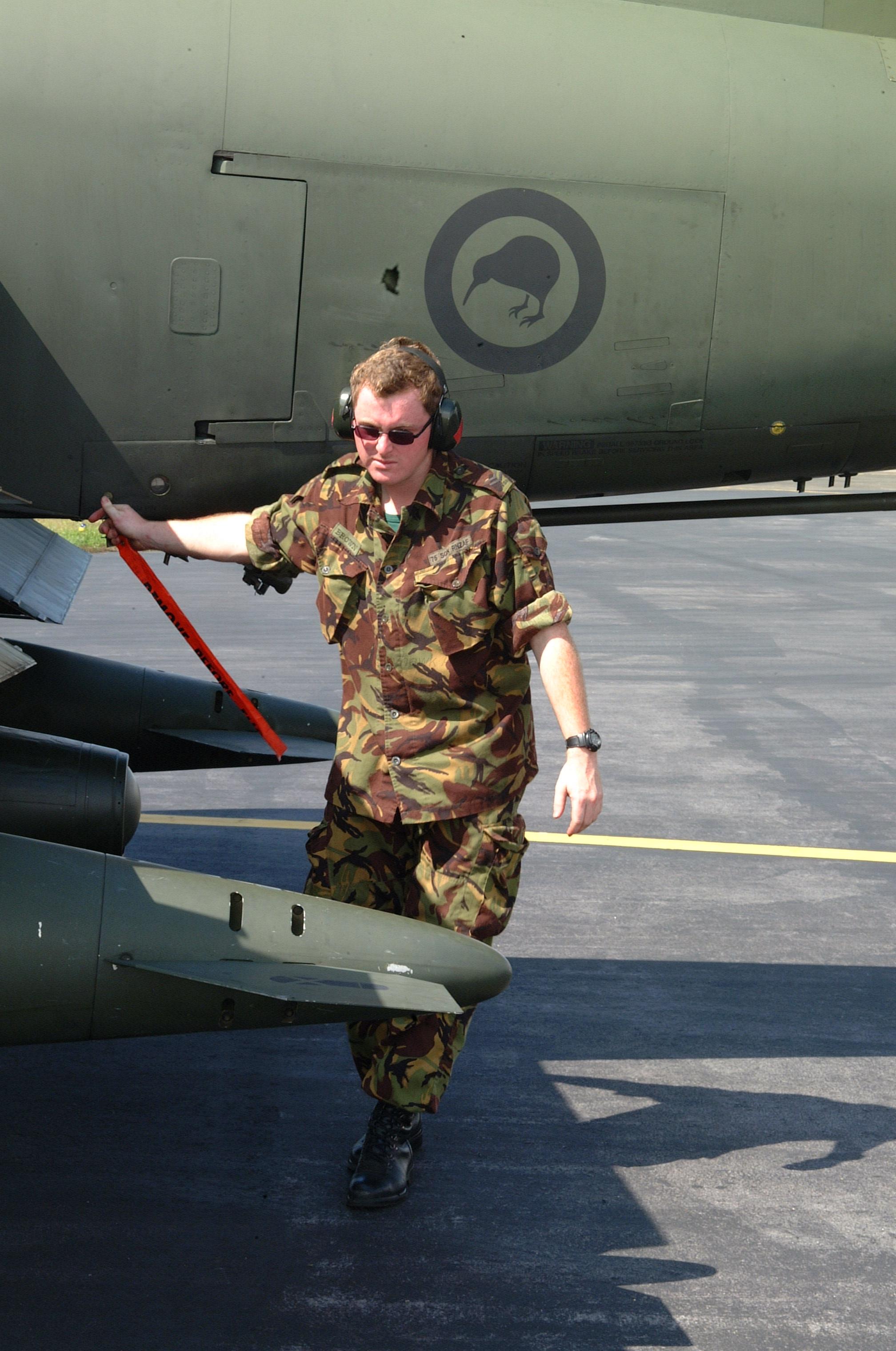 RNZAF 75 SQN Photos Page Two | The Skyhawk Association