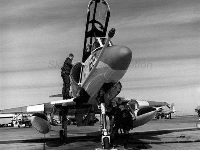 VT-21 | The Skyhawk Association