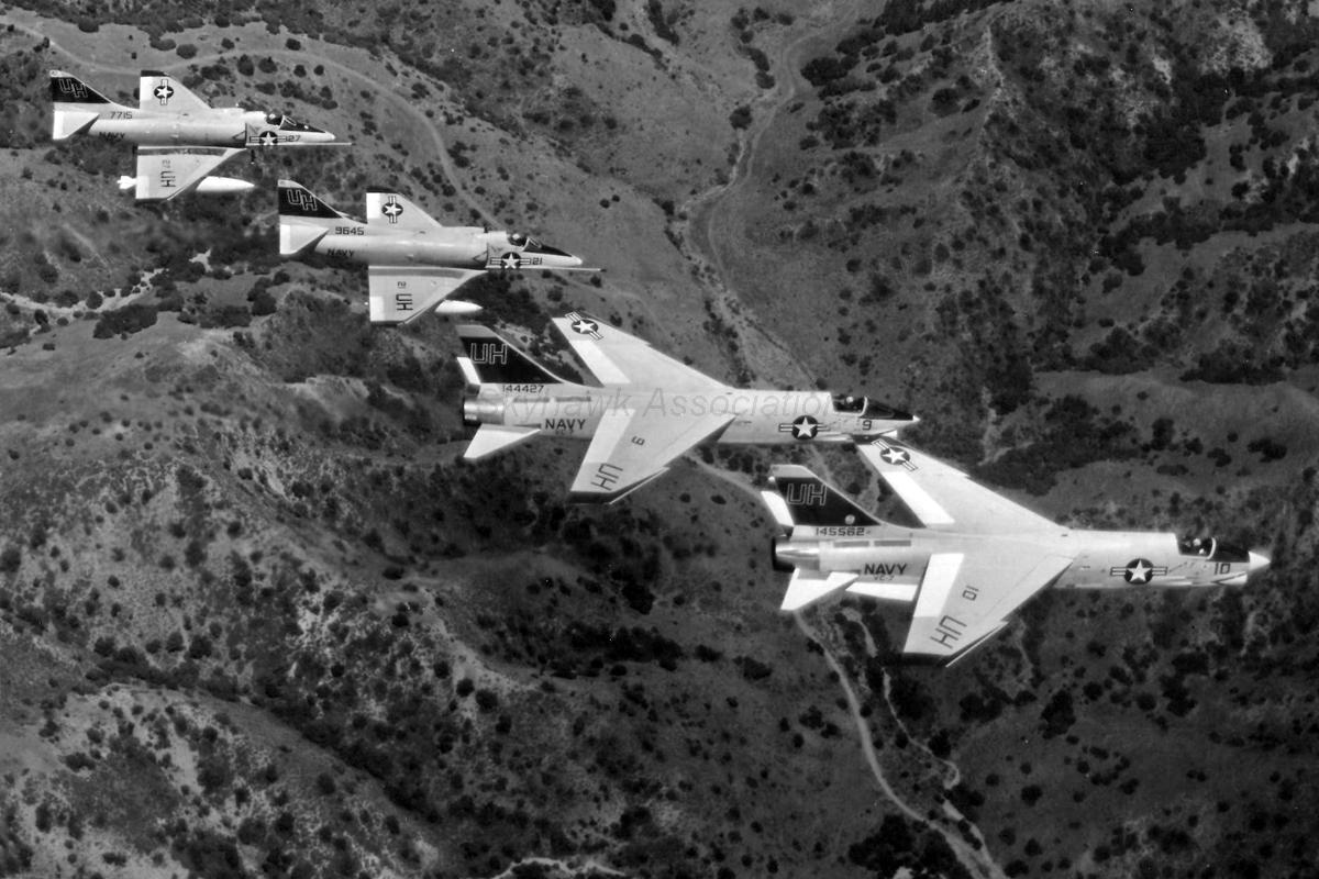 VC-7 | The Skyhawk Association