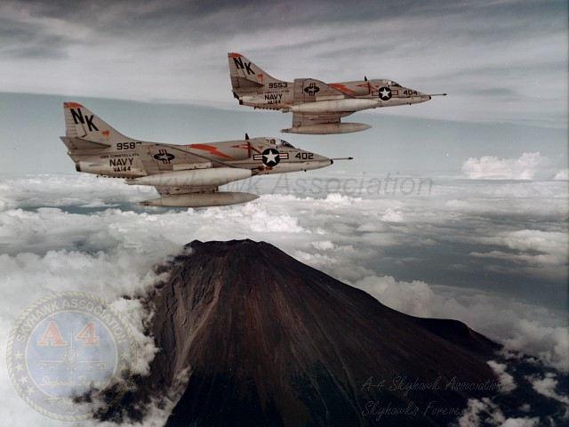 VA-144 | The Skyhawk Association