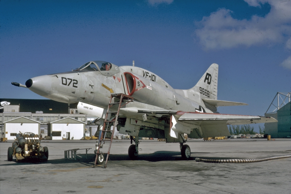 VF-101 | The Skyhawk Association