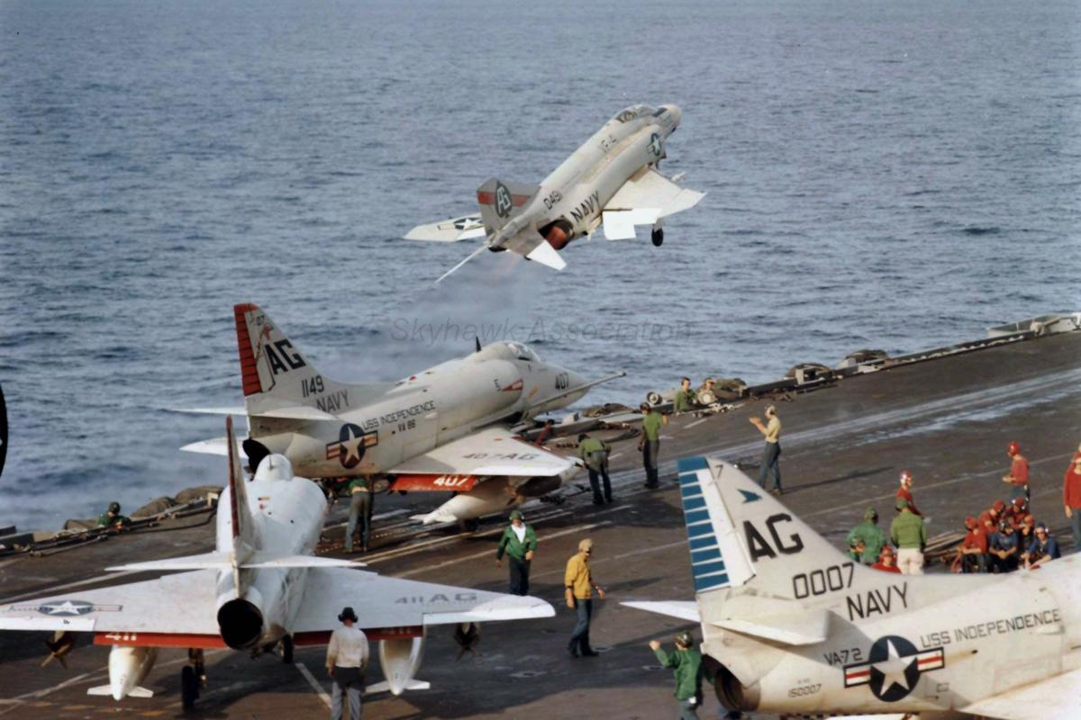 VA-86 | Skyhawk Association