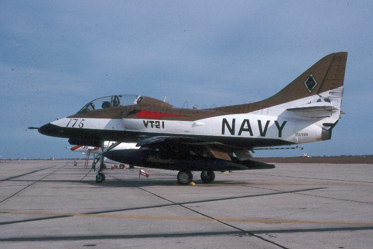 VT-21 | The Skyhawk Association
