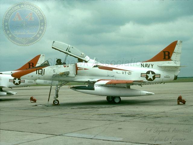 VT-21 | The Skyhawk Association
